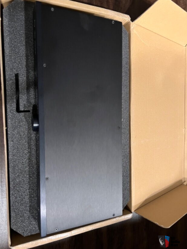 Okto Research DAC8 Stereo Photo #4479295 - UK Audio Mart