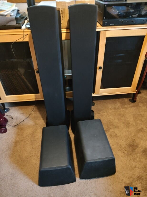 Goldenear Triton 5 speakers. Very detailed sound with AMT tweeter ...