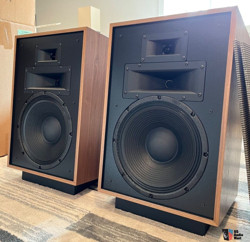 Klipsch Heresy IV, Walnut Pair w/new lambswool grills included - NEW ...
