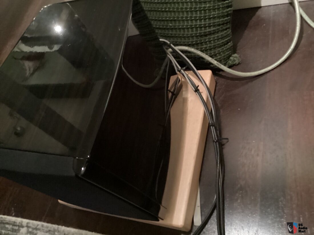 Velodyne DD + 10 Photo #4482290 - US Audio Mart