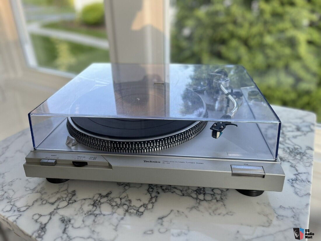 Technics SL-D2 Direct Drive Turntable With Audio Technica Cartridge ...