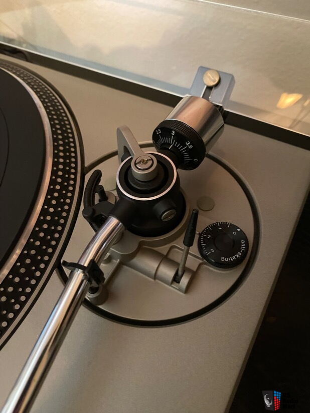 Technics SL-1800 Direct Drive Turntable Photo #4489762 - US Audio Mart