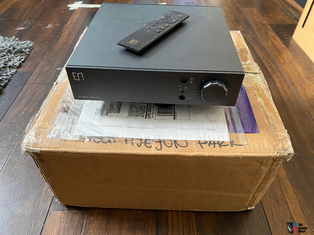Enleum Amp-23r with Isolation Footers For Sale - US Audio Mart