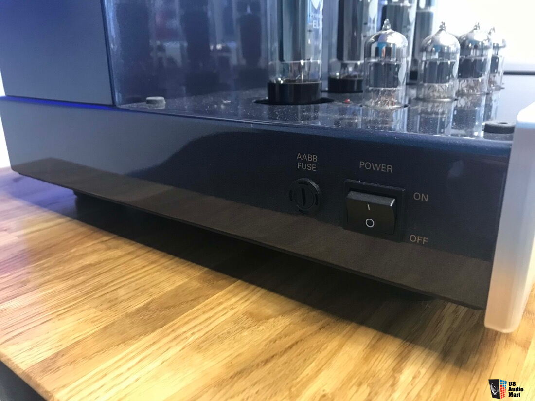 PrimaLuna EVO 300 Tube Integrated Amp Photo #4493624 - US Audio Mart