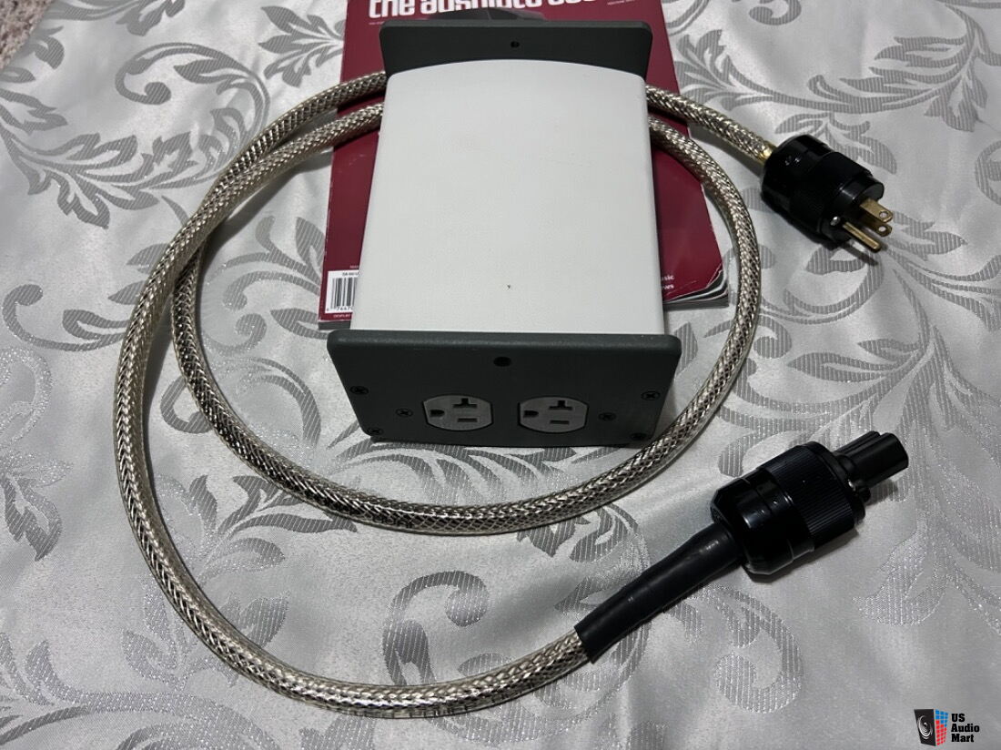 PS Audio Ultimate Outlets 15A High Current + Analysis Plus Power Oval ...
