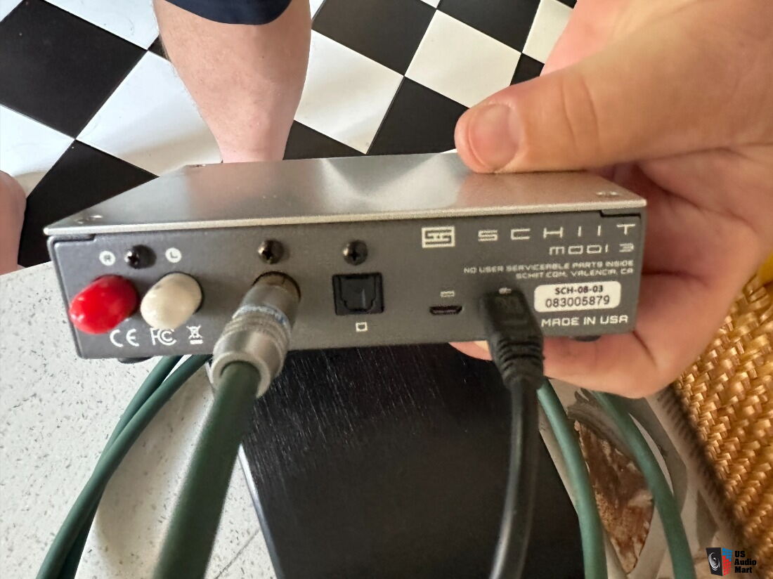 Linear power supply listed with a Schiit Modi 3 Dac plus straightwire ...