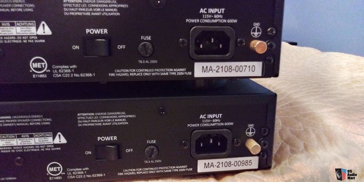 Outlaw Audio M2220 Power Amplifier pair monoblocks, EXCELLENT Condition ...