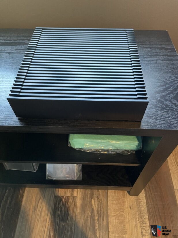 Roon Nucleus Rev B with 1 TB Drive Photo #4506687 - US Audio Mart