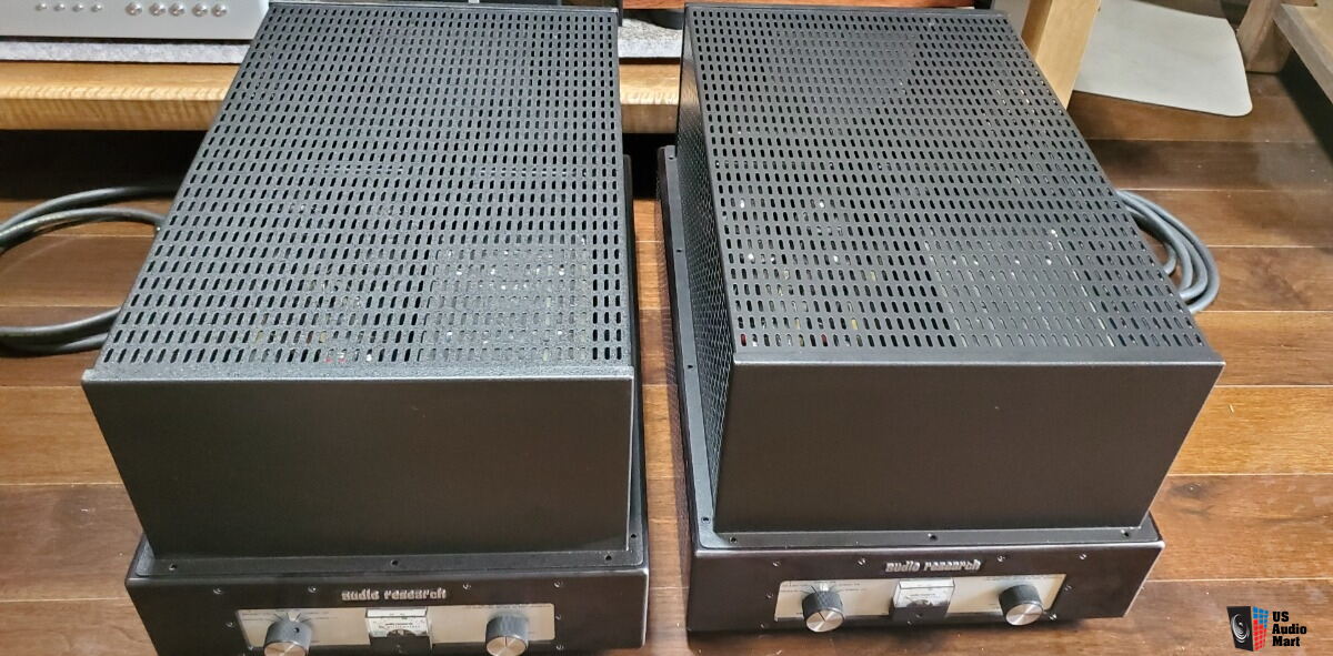 Audio Research VT 150 Mono Blocks/Black Photo #4508982 - US Audio Mart