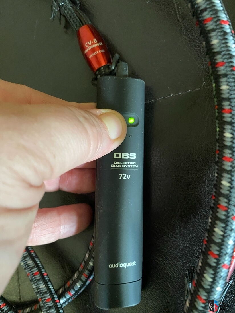 AudioQuest CV-8 speaker Cables with 72v Dielectric Bass System (DBS) /8 ...