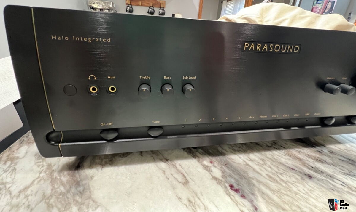 Parasound Halo Hint 6 (Black) Integrated amplifier Photo #4509845 - US ...