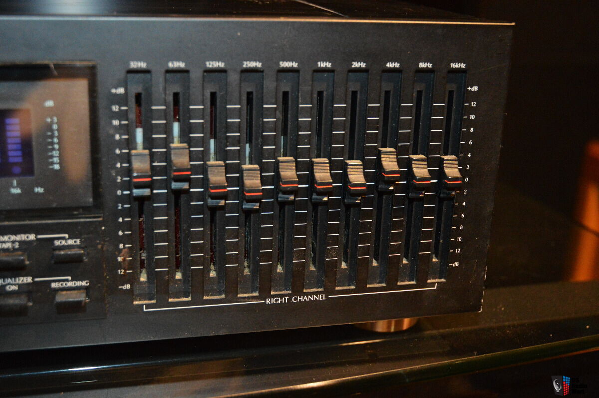 Sansui SE-8 Equalizer [needs serviced Photo #4511369 - UK Audio Mart