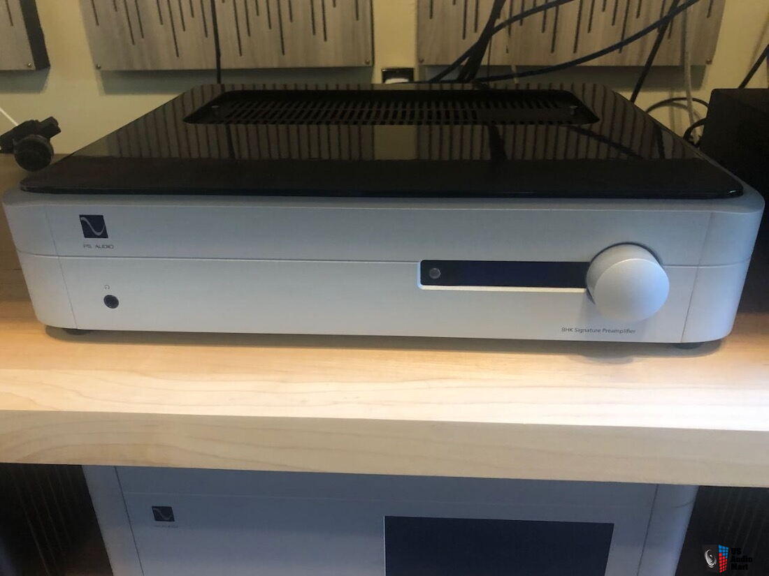 PS Audio BHK Signature Preamplifier (pending sale) Photo #4518149 - US ...