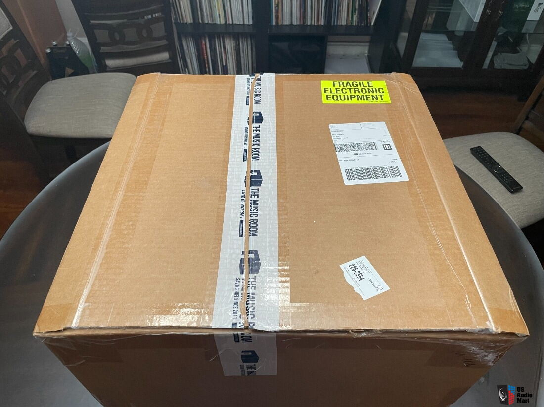 Marantz 40n Integrated Amplifier Black with original boxes and ...