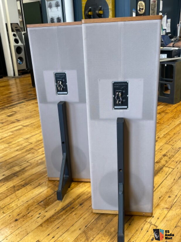 Vandersteen, Model 3 (RARE Sand Colored OEM Socks) Photo #4521202 - US ...