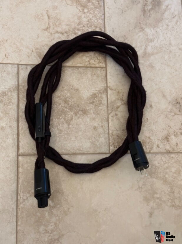 Audioquest Hurricane 2 Meter (C13) High Current Power Cable Photo ...