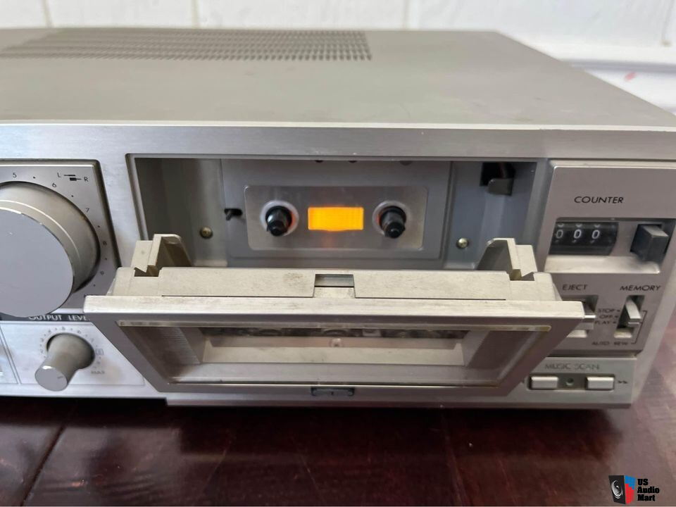 JVC KD-A55 Stereo Cassette Deck Photo #4524779 - US Audio Mart