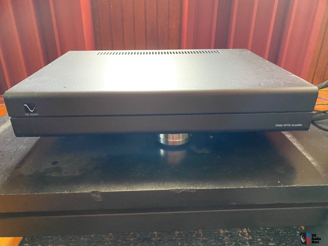 PS Audio M700 Monoblocks in Black For Sale - US Audio Mart