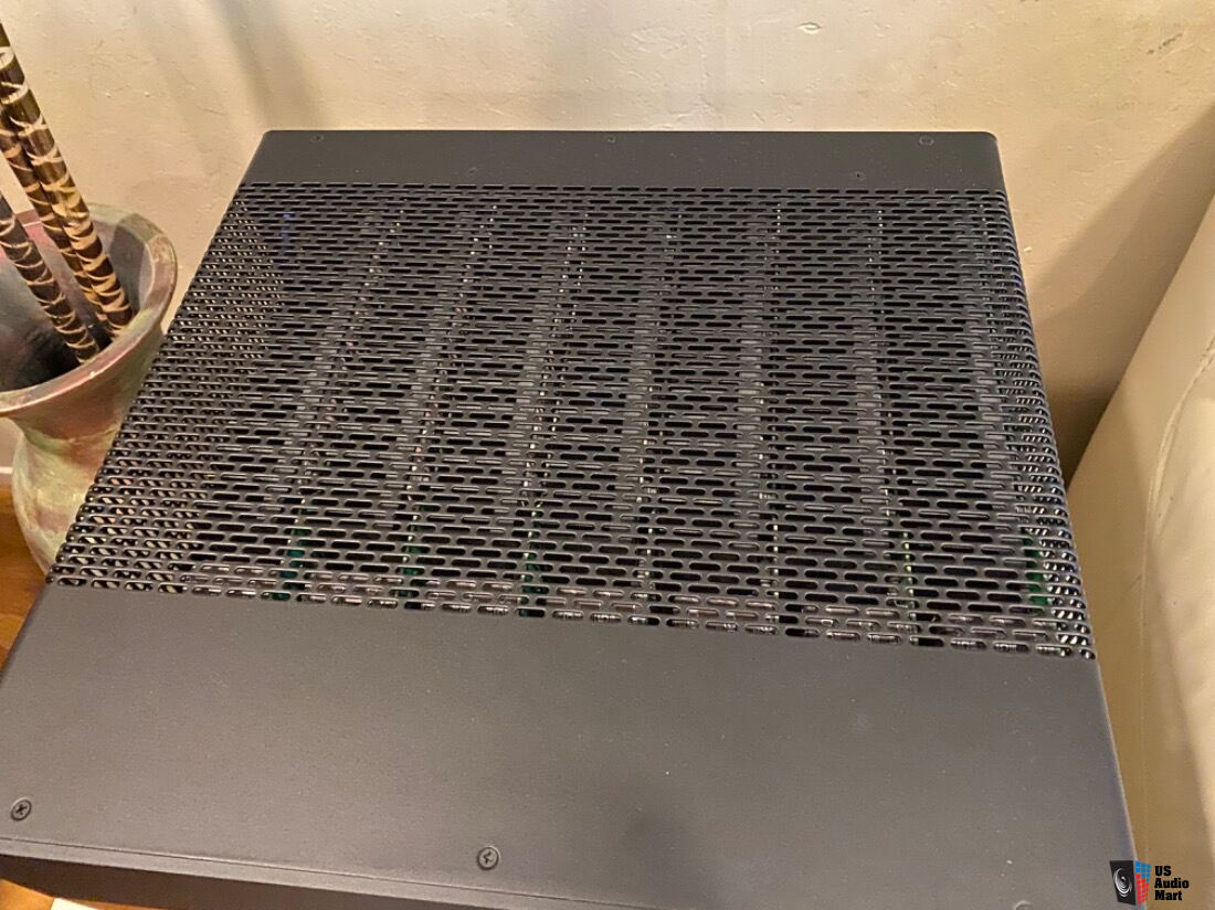 Monoprice 7x200 Watts Per Channel Amplifier with XLR inputs LOCAL PICK ...