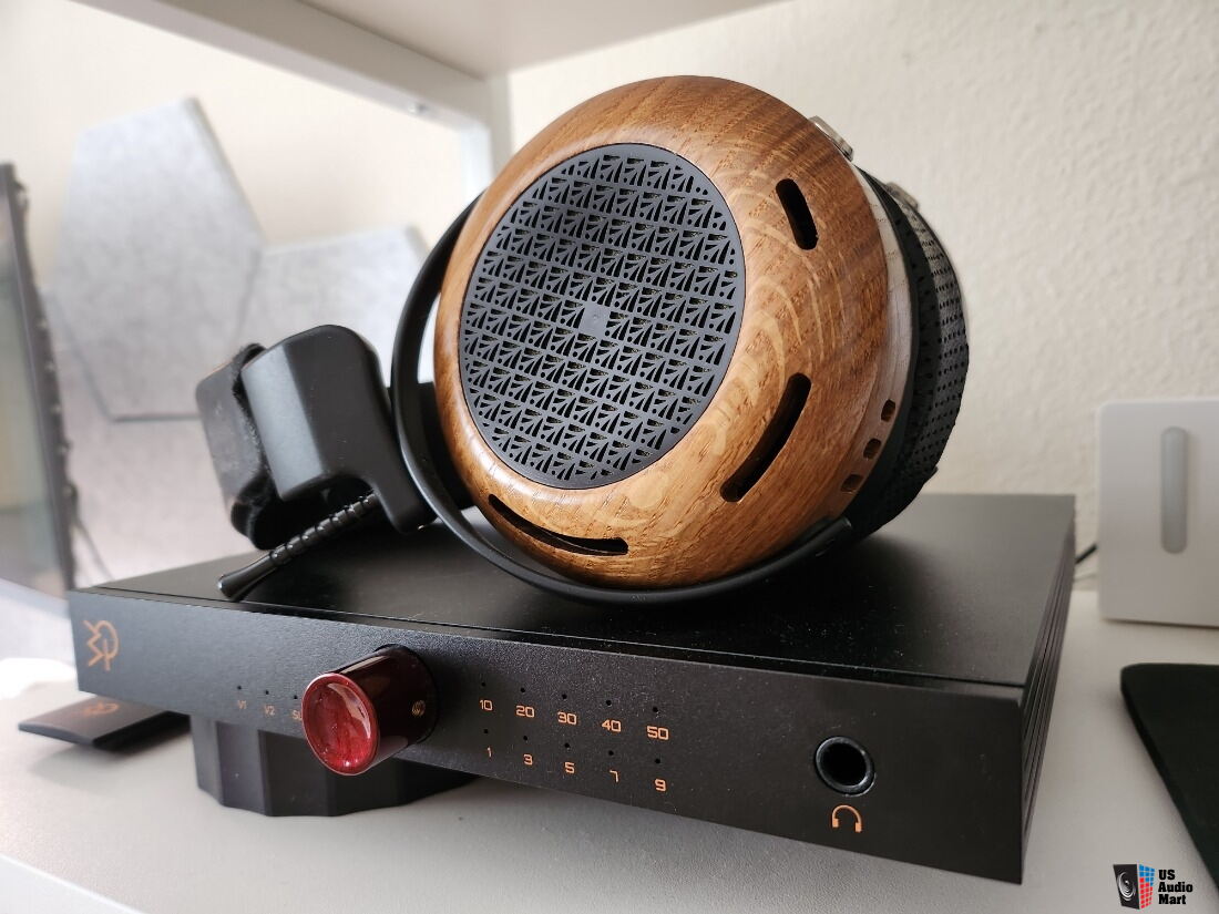 Bakoon Amp-13R Speaker and Headphone Amplifier