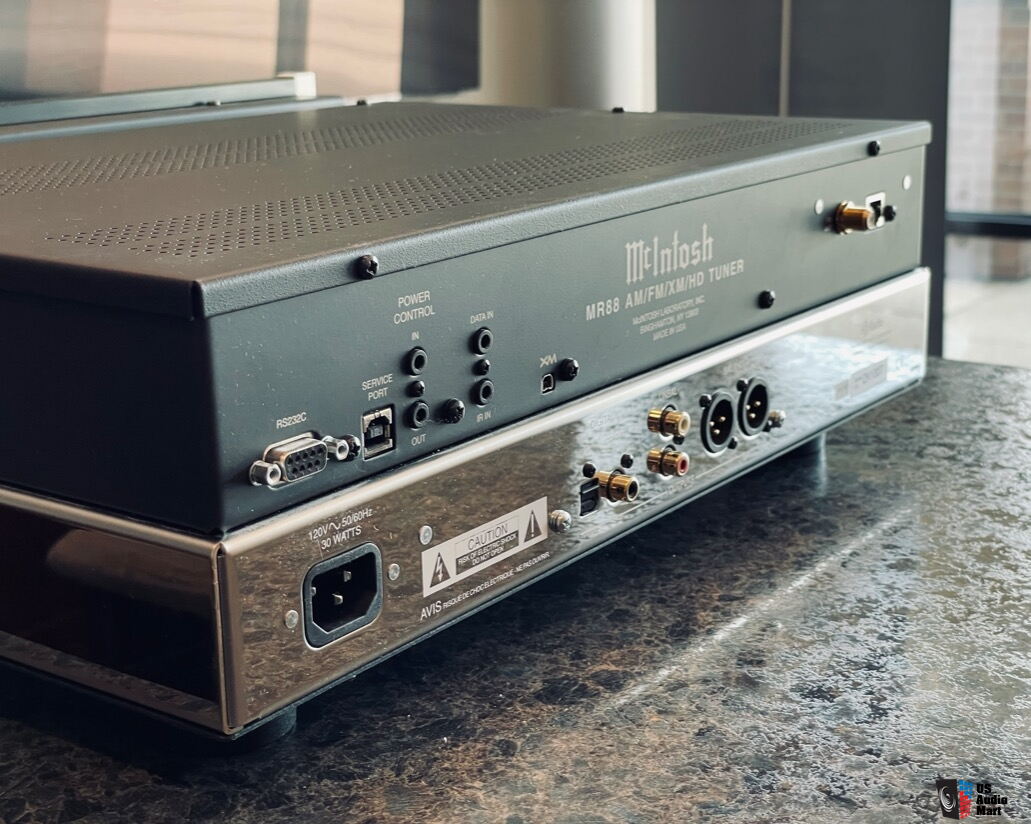McIntosh MR88 Tuner - Original Box, Manual,Remote & Antenna Photo ...