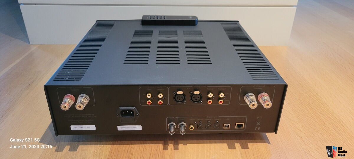 Hegel H390 Streaming DAC Integrated Amplifier SALE PENDING Photo ...