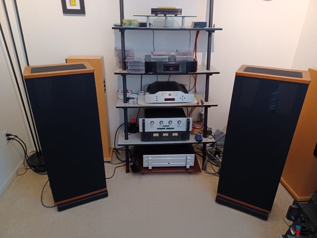 Vandersteen 2CE Signature w/stands, boxes For Sale - UK Audio Mart