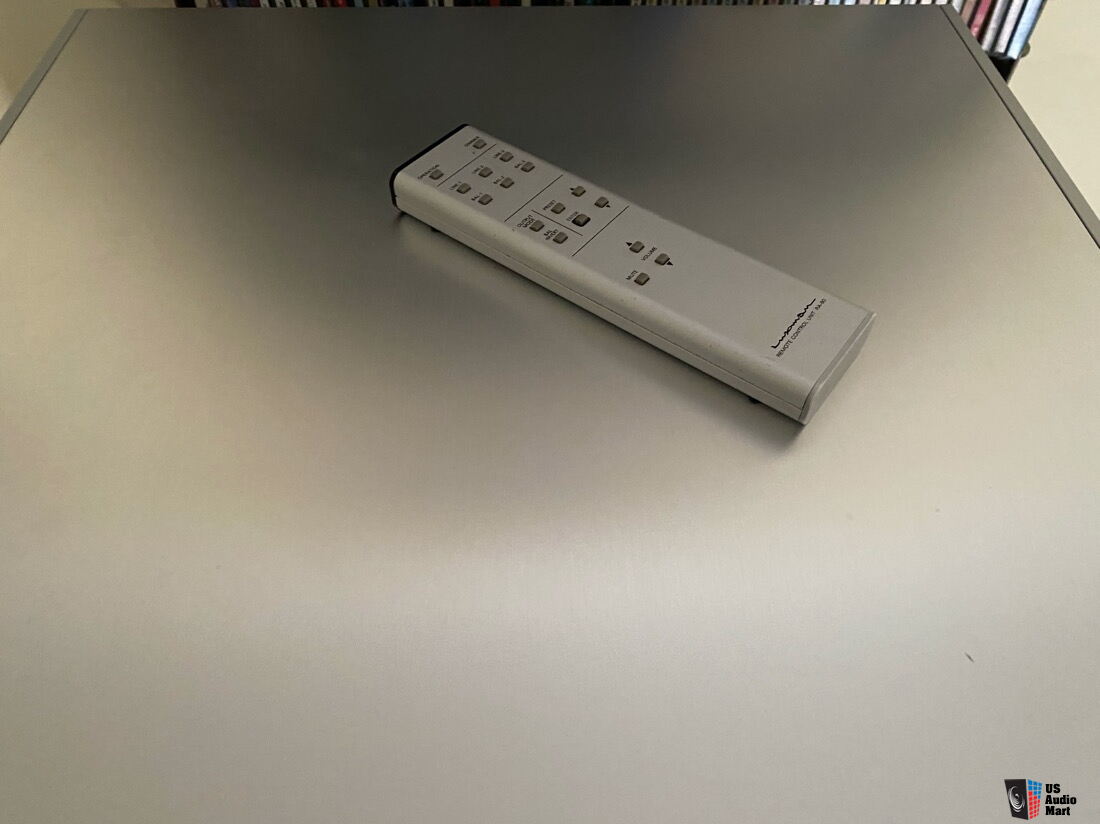 Luxman C-800F preamp Photo #4539897 - US Audio Mart