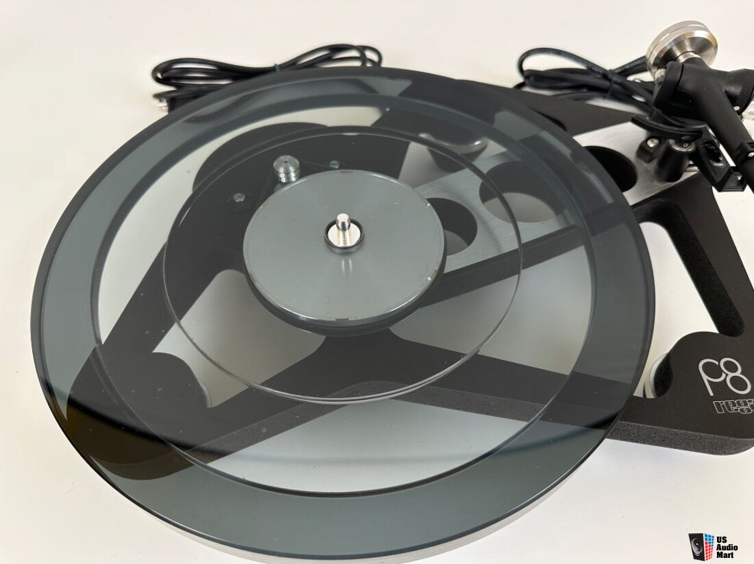 Pending Rega P8 Turntable and Neo Power Supply Like New Photo #4542032 ...