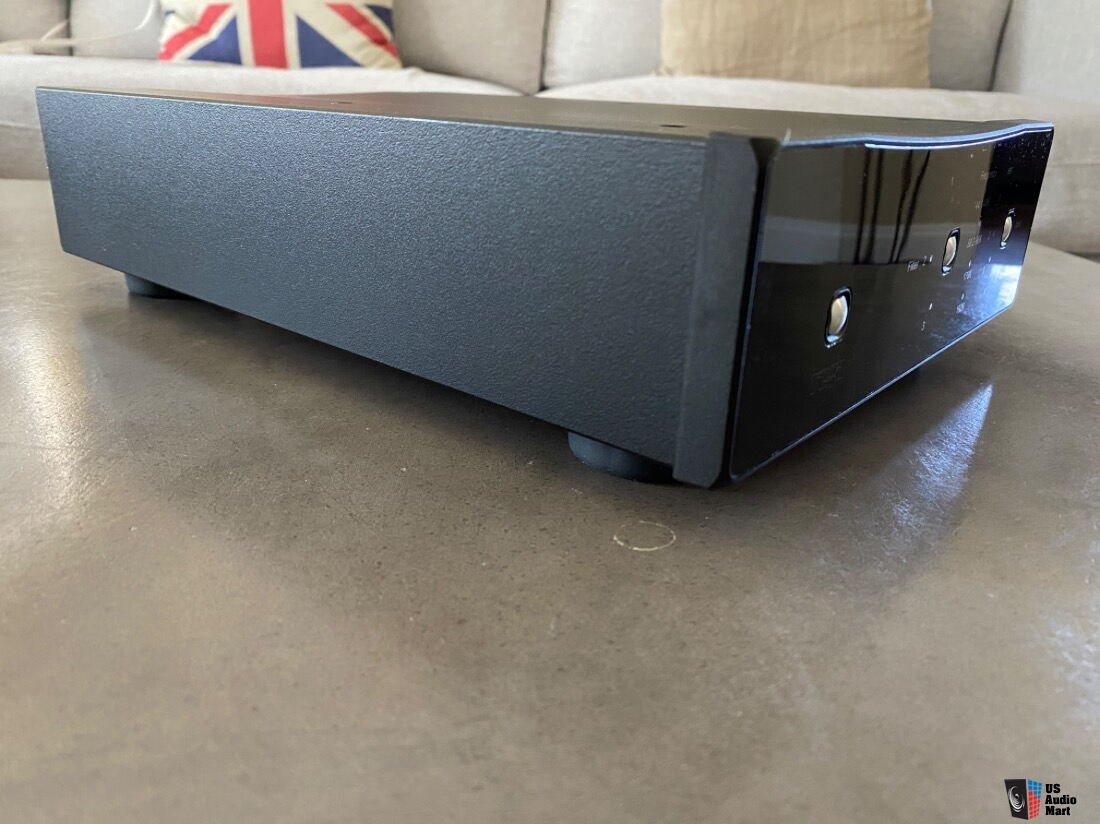 Rega DAC r - Excellent w Remote and Box/Packing Photo #4544308 - US ...