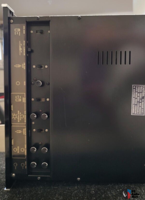 McIntosh MPI-4 Maximum Performance Indicator and matching McIntosh ...