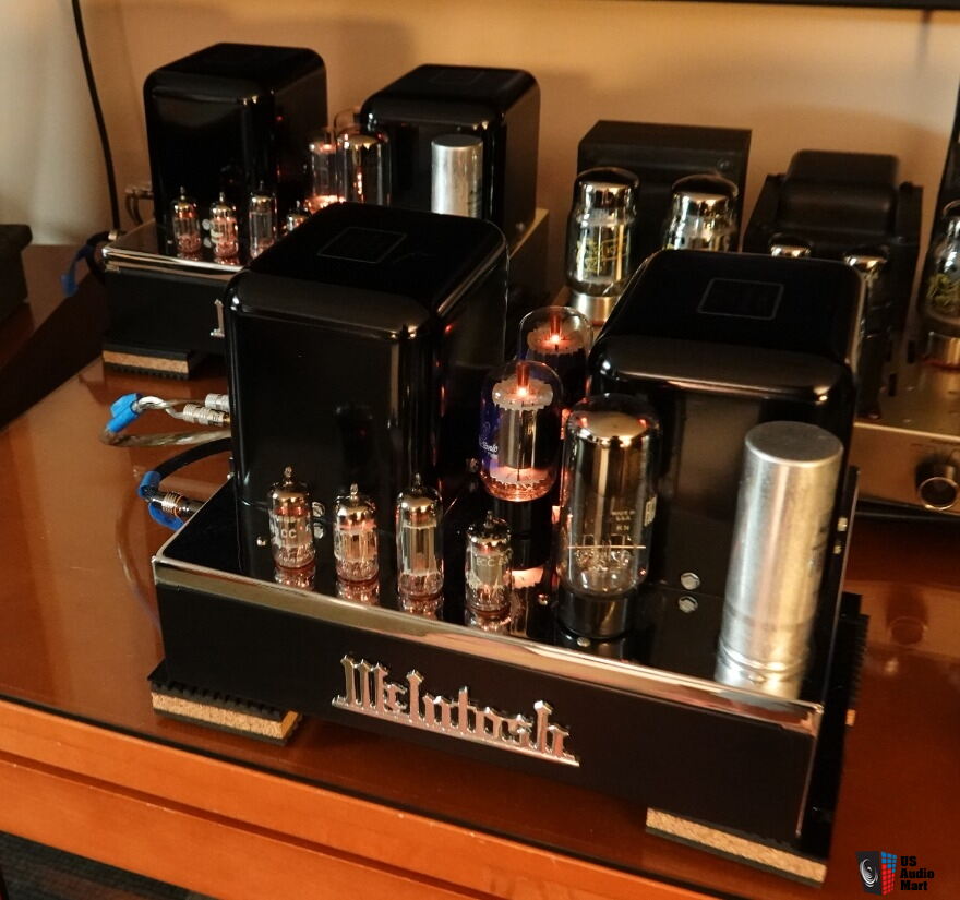 Gorgeous restored Mcintosh MC30 monoblock amps Photo #4547471 - US ...