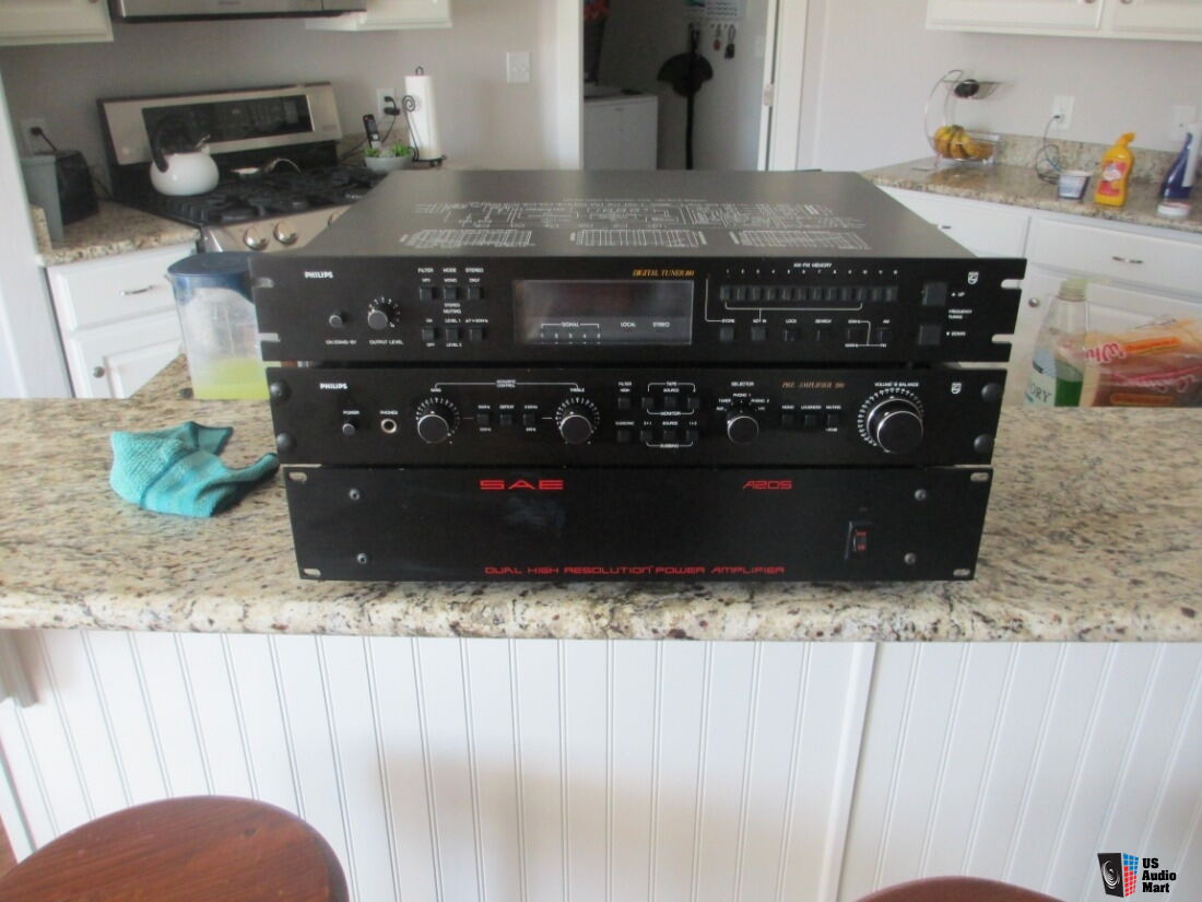 Philips AH tuner and preamp with SAE amp Photo #4547596 - Canuck Audio Mart