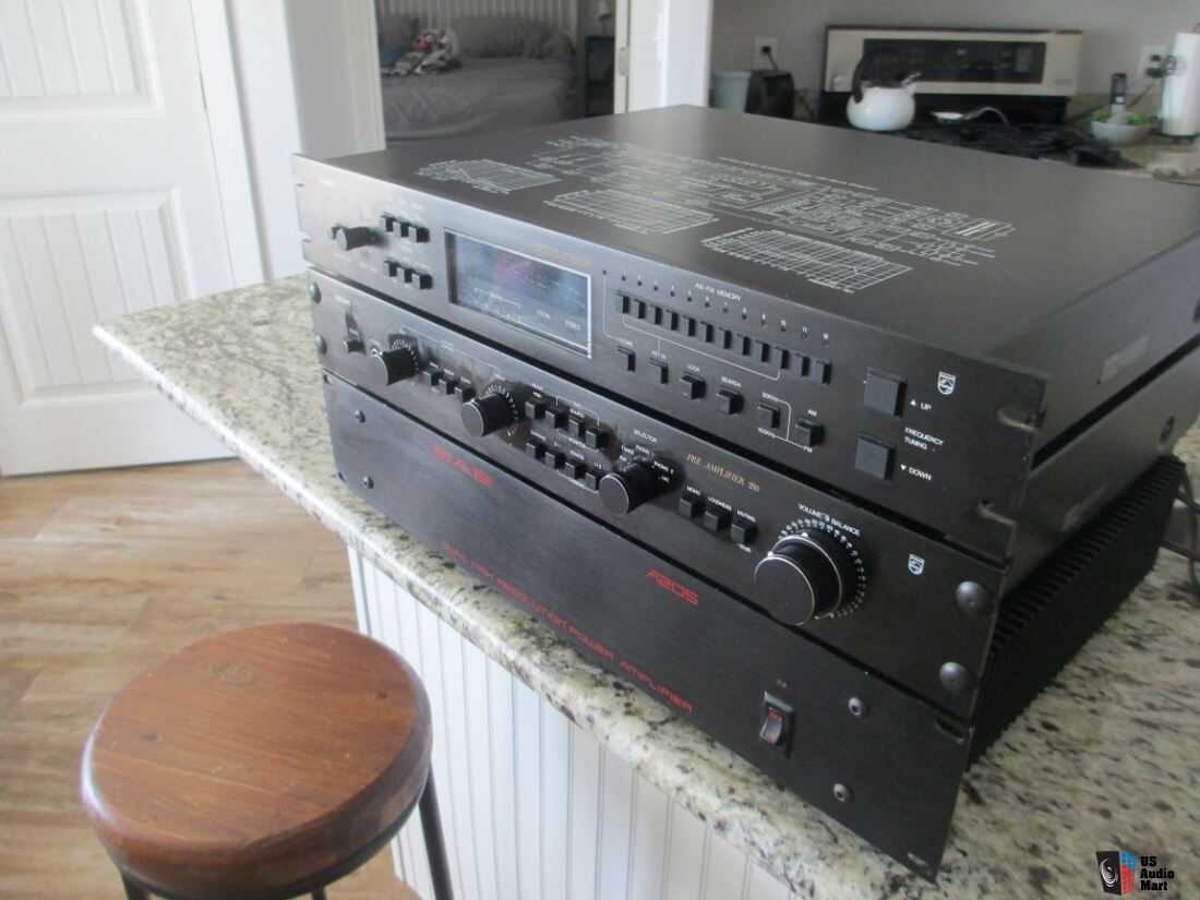 Philips AH tuner and preamp with SAE amp Photo #4547608 - Canuck Audio Mart