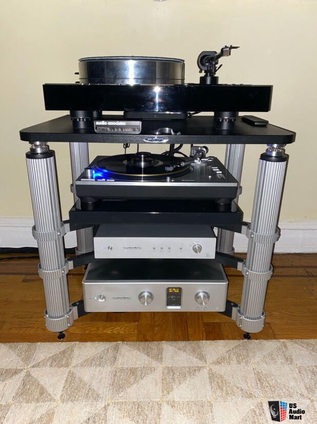 Luxman C-800F preamp Photo #4539896 - Canuck Audio Mart