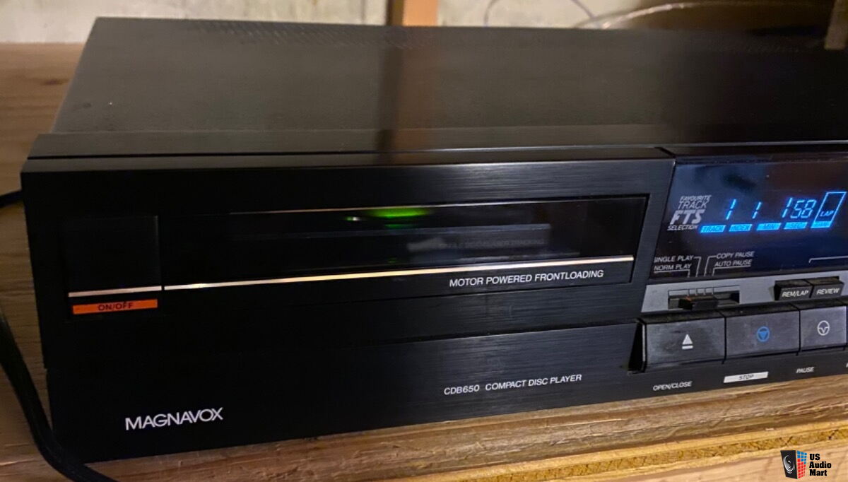 Magnavox CDB-650 CD Player w/ Remote Control Photo #4555228 - Canuck ...