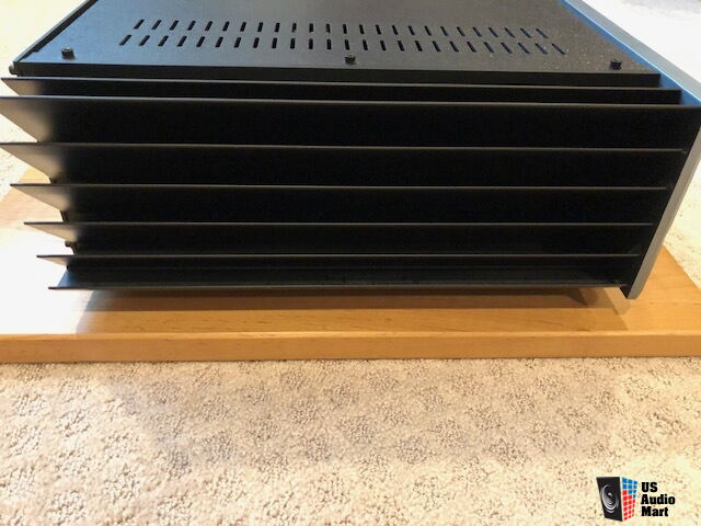 Pass Labs INT-30A Photo #4561390 - US Audio Mart