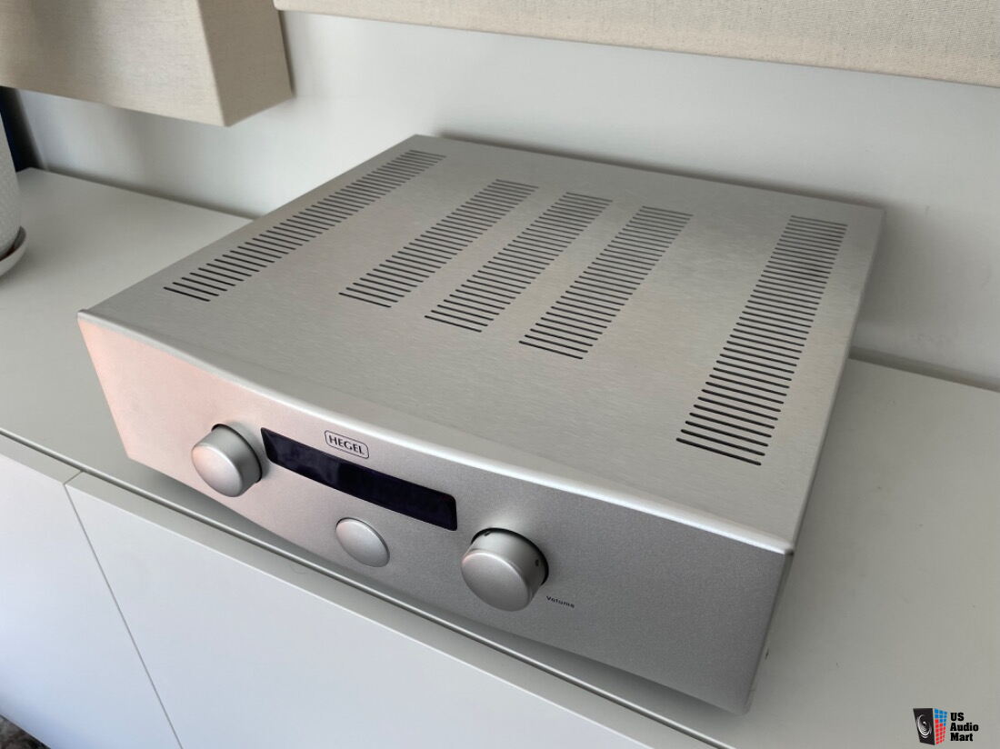 Hegel H200 Integrated Amplifier Photo #4564392 - Canuck Audio Mart