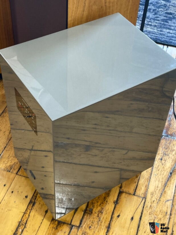Quad, "L-ite" Subwoofer - Fabulous! Photo #4565323 - US Audio Mart