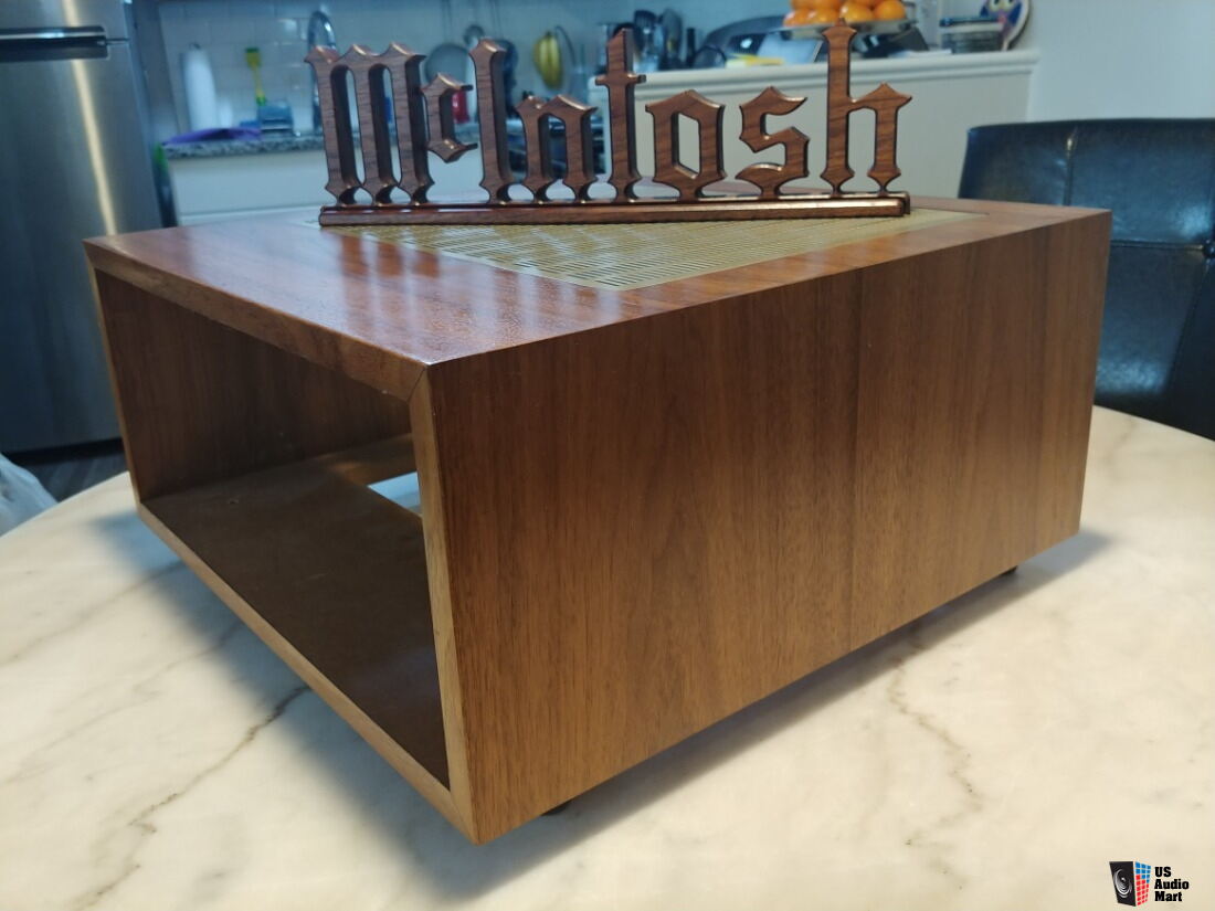 McIntosh L-84 Original Cabinet Photo #4565661 - US Audio Mart