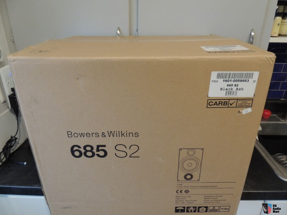 B&W 685 S2 bookshelf speakers in factory box Photo #4566042 - Aussie ...
