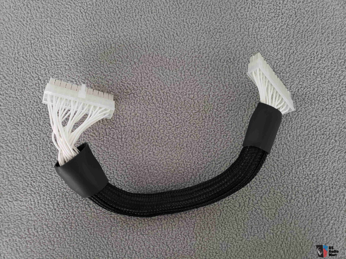 Paul Hynes Design Molex 24 Pin - 24 Pin ATX Cable 30cm (Mundorf Silver ...