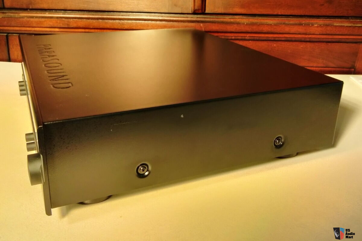 Parasound NEW CLASSIC Series 2100 Preamplifier Photo #4567196 - Canuck ...
