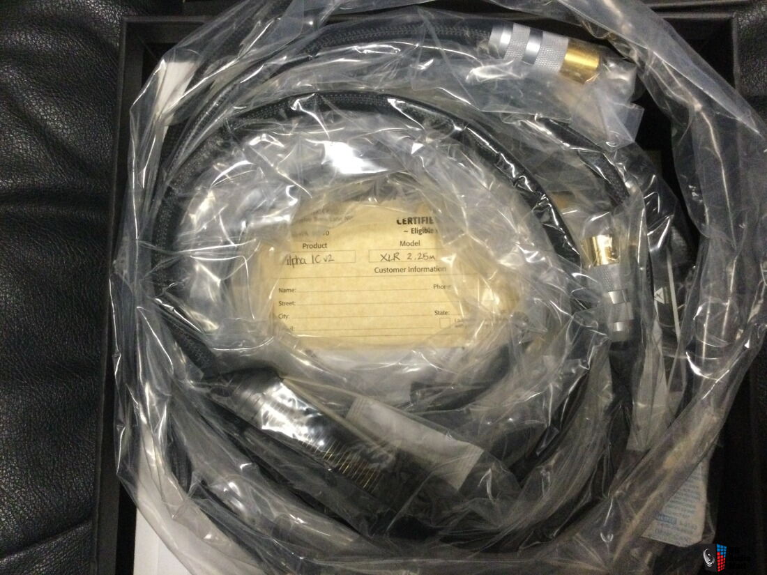 SHUNYATA RESEARCH - ALPHA v2 - XLR Interconnects; 2.25 meters. Mint For ...