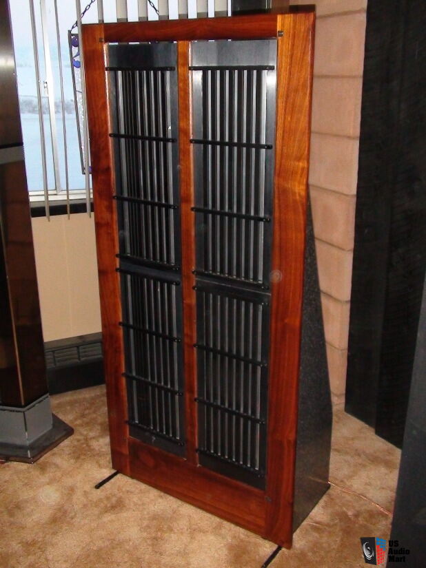 Eminent Technology LFT-3 Speakers Photo #4577170 - US Audio Mart