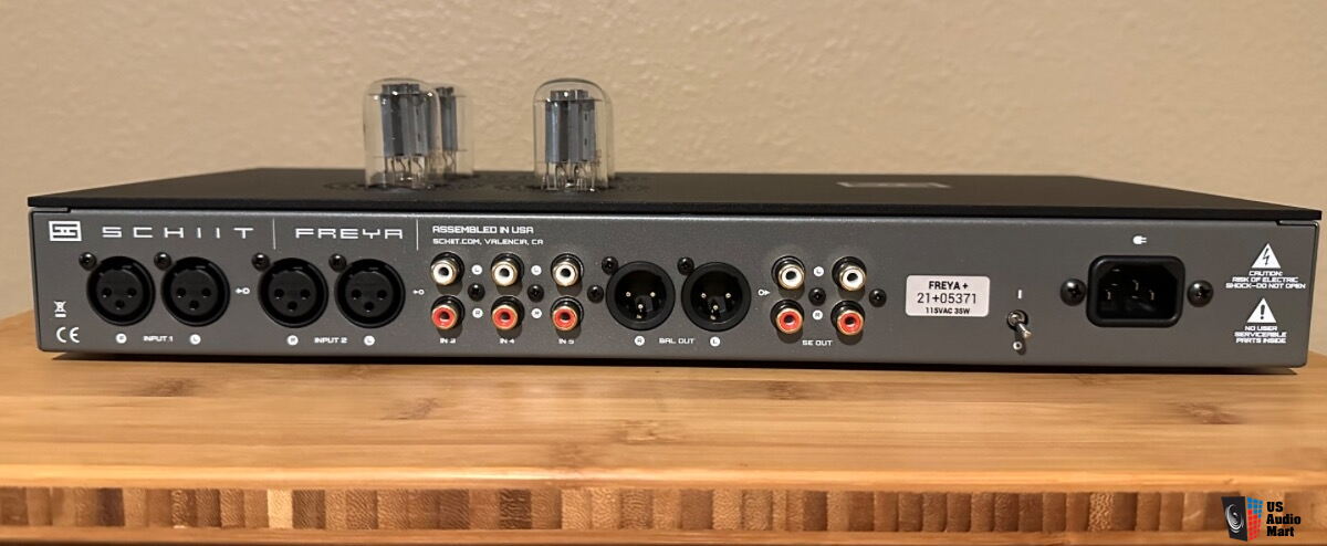 Schiit Freya+ Tube & Balanced Preamplifier (Black) Photo #4586141 - US ...