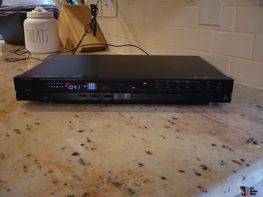 Luxman T-117 - Highly Rated AM/FM Digital Tuner Photo #4587111 - US ...