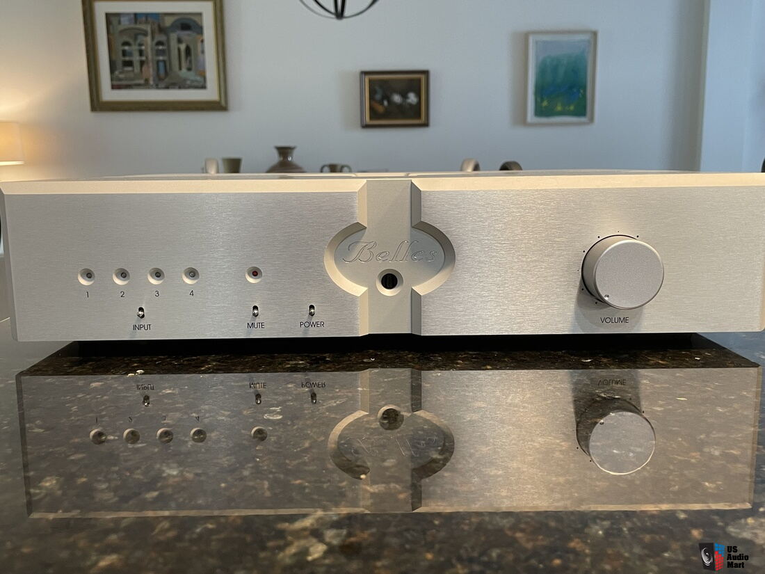 Belles MB 200 Monos and VT 01 preamp Dealer Ad - UK Audio Mart