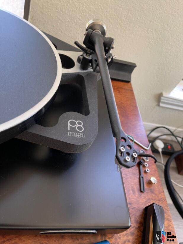 Rega Planar 8 Turntable - P8 - Apheta 3 Cartridge - Upgraded PSU ...