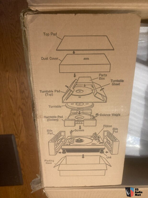 Technics SL-1360 Six-Disc Changer, working, with BOTH STACKER SPINDLES ...